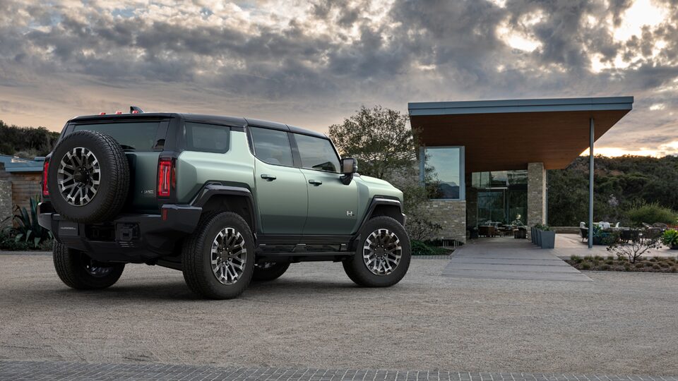 GMC HUMMER EV SUV